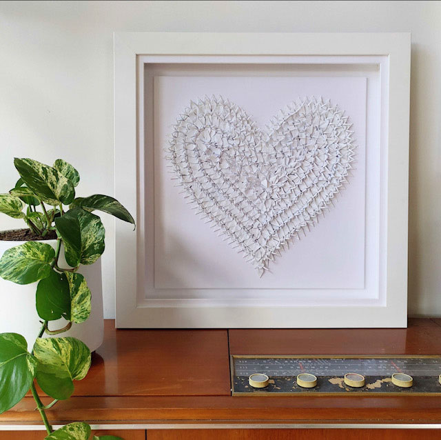 Large white HEART - 22Folds